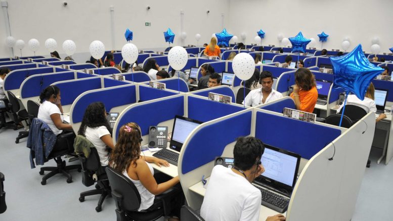 AZUL LINHAS AÉREAS CONTRATA ATENDENTE DE CALL CENTER. – Oportunidades ...